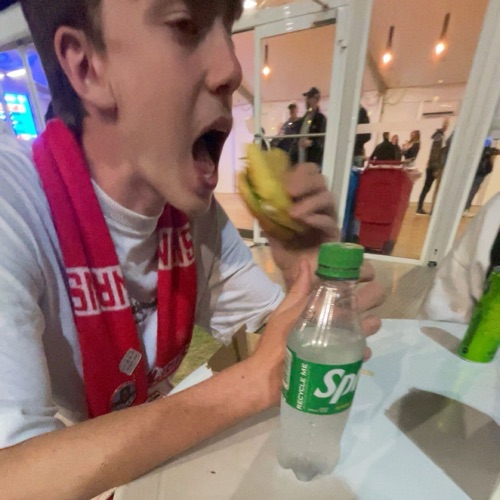 Thom Furtula (@thomasfurtula) - Musicboard