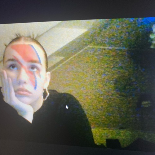 zuz sus (@bold_tomatoe9) - Musicboard