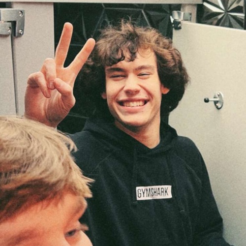 Dominick Costa (@dirtyyydom) - Musicboard